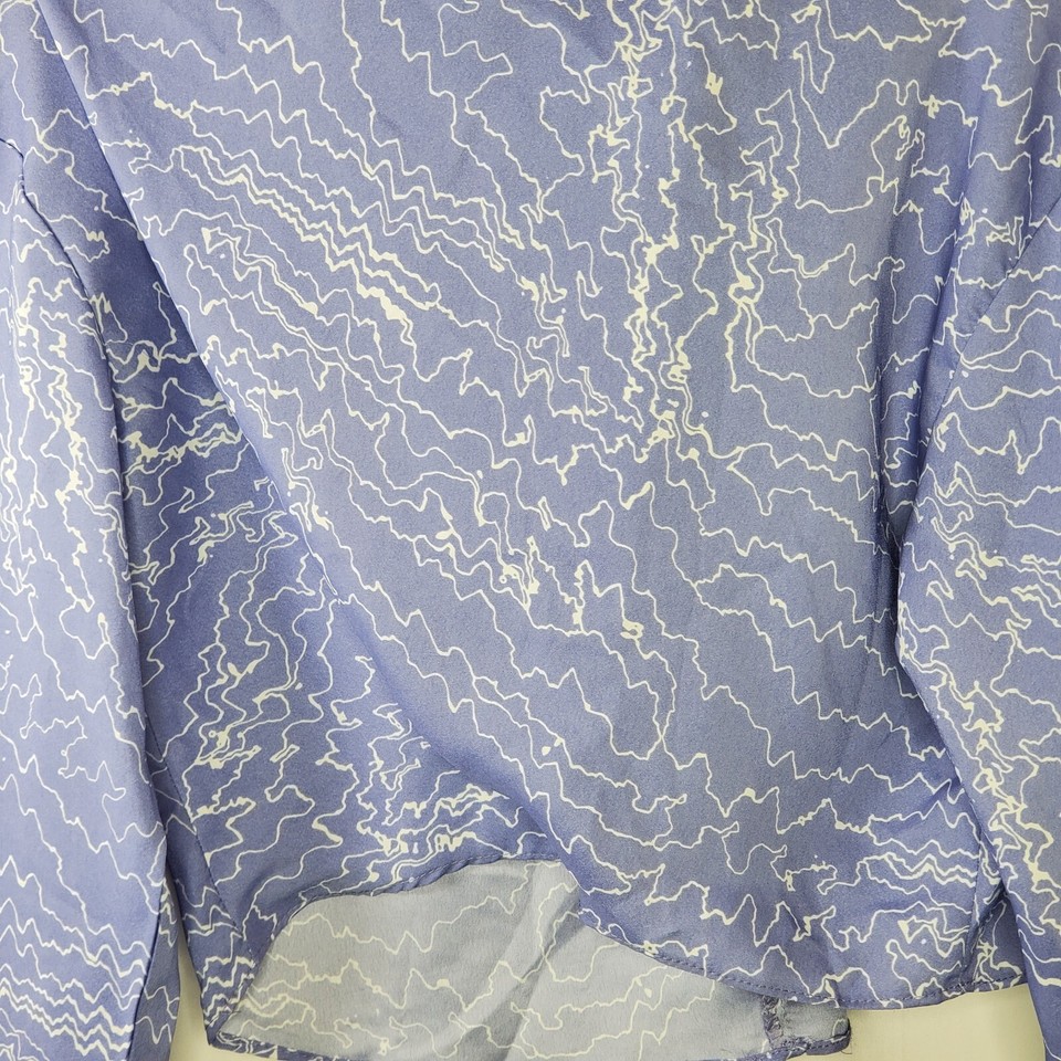 ASTR the Label Periwinkle Sketch Crop Long Sleeve Blouse Size XS | eBay