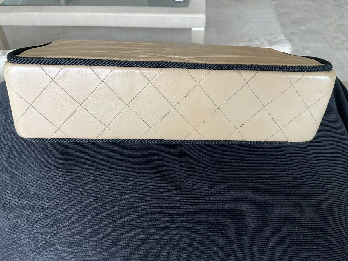 AUTH 80's CHANEL Tan Black Trim Wavy Stitch Classic 2.55 AUTH 80's CHANEL Tan Black Trim Wavy Stitch Classic 2.55