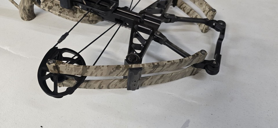 Bowtech Desert Stryker Crossbow | eBay