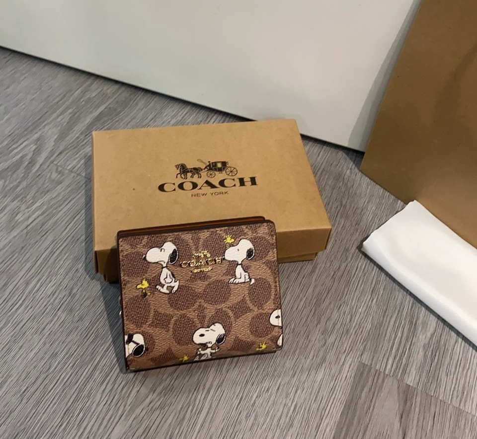 New Coach X Peanuts Snap Wallet In Signature Canvas With Snoopy Print ...