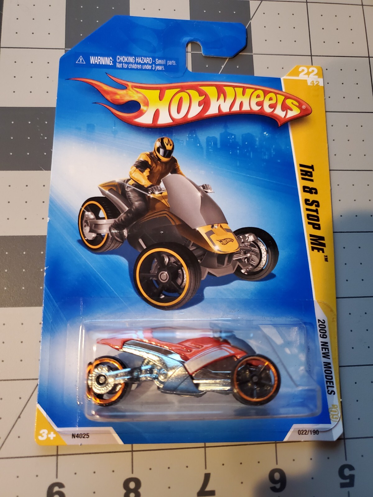 2009 HOT WHEELS TRI AND STOP ME ORANGE 22 OF 190 2009 NEW MODELS 22 OF ...
