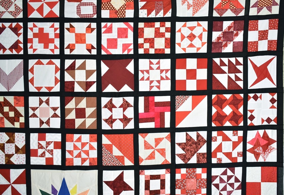 Large MAGNIFICENT Red & White Sampler Quilt Top, Small Scale & 141 ...