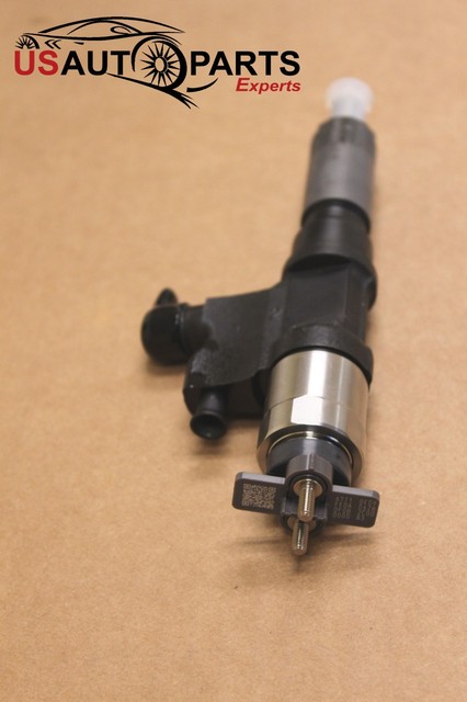 8976097915 Isuzu Nozzle ASM INJ 8976097915 Genuine OEM Part for sale ...