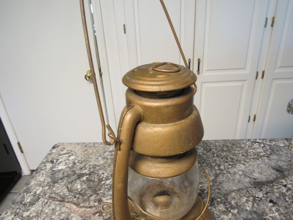 VTG Embury MFG Co. No.2 Air Pilot Warsaw-NY Kerosene Oil Lantern ...