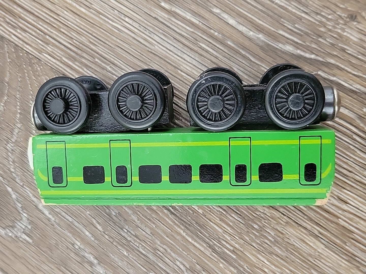 Daisy Diesel Thomas the Train 1997 Rare Tank Engine Wooden Railway ...