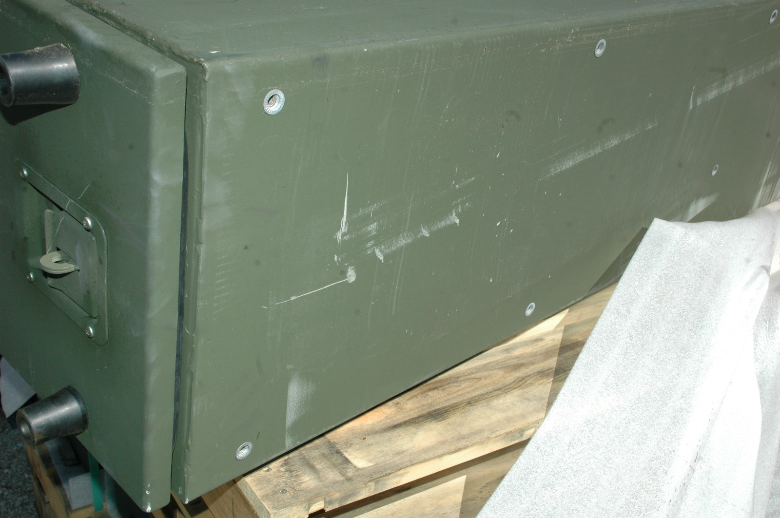 LVSR Truck Wrecker Tool Box | 2540-01-591-7931 | United States