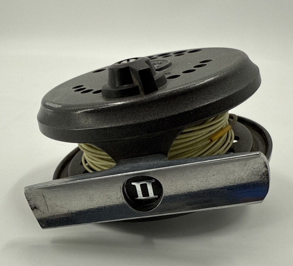 Orvis Madison IID Fly Fishing Reel With Line Pouch | eBay