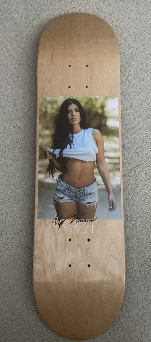 Visual By Van Styles Models