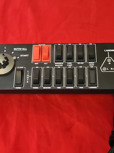 Saitek Pro Flight Switch Panel PZ55. With Stand. Tested! | eBay