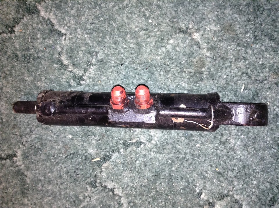 TX17108 - Is A New Original Steering Cylinder for a Long 2610, 2610SD ...