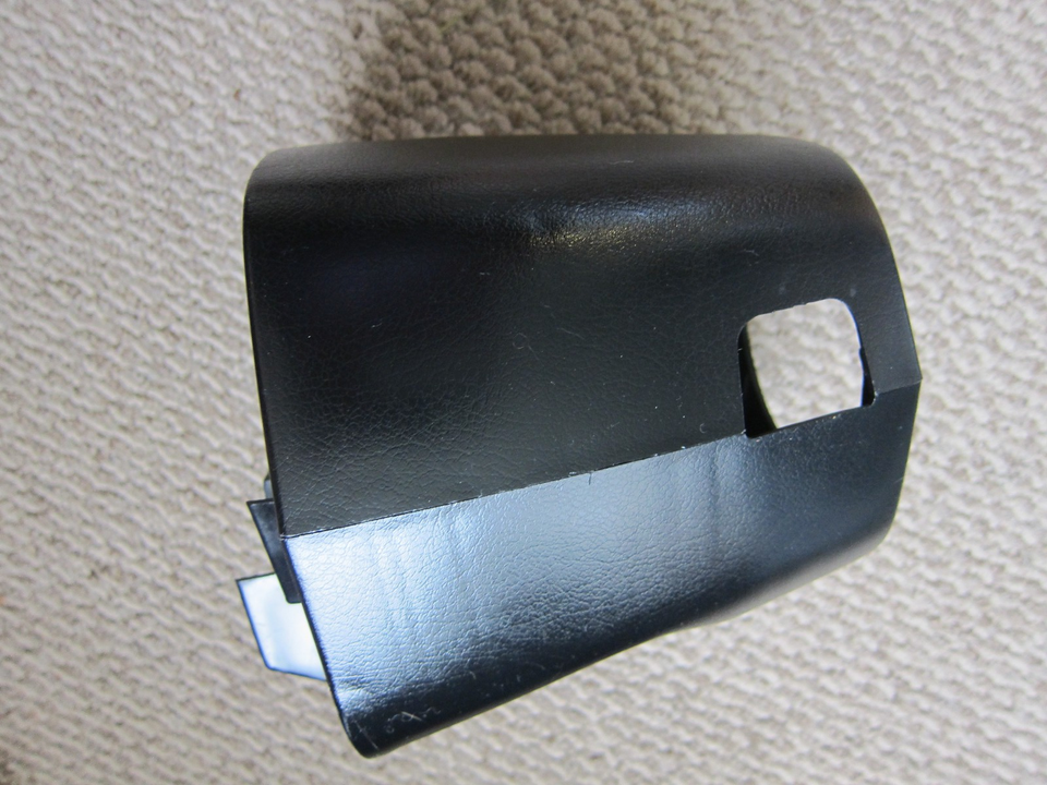 96-97 NISSAN PICKUP D21 BLACK STEERING COLUMN COVER CLAM SHELL TILT OEM ...