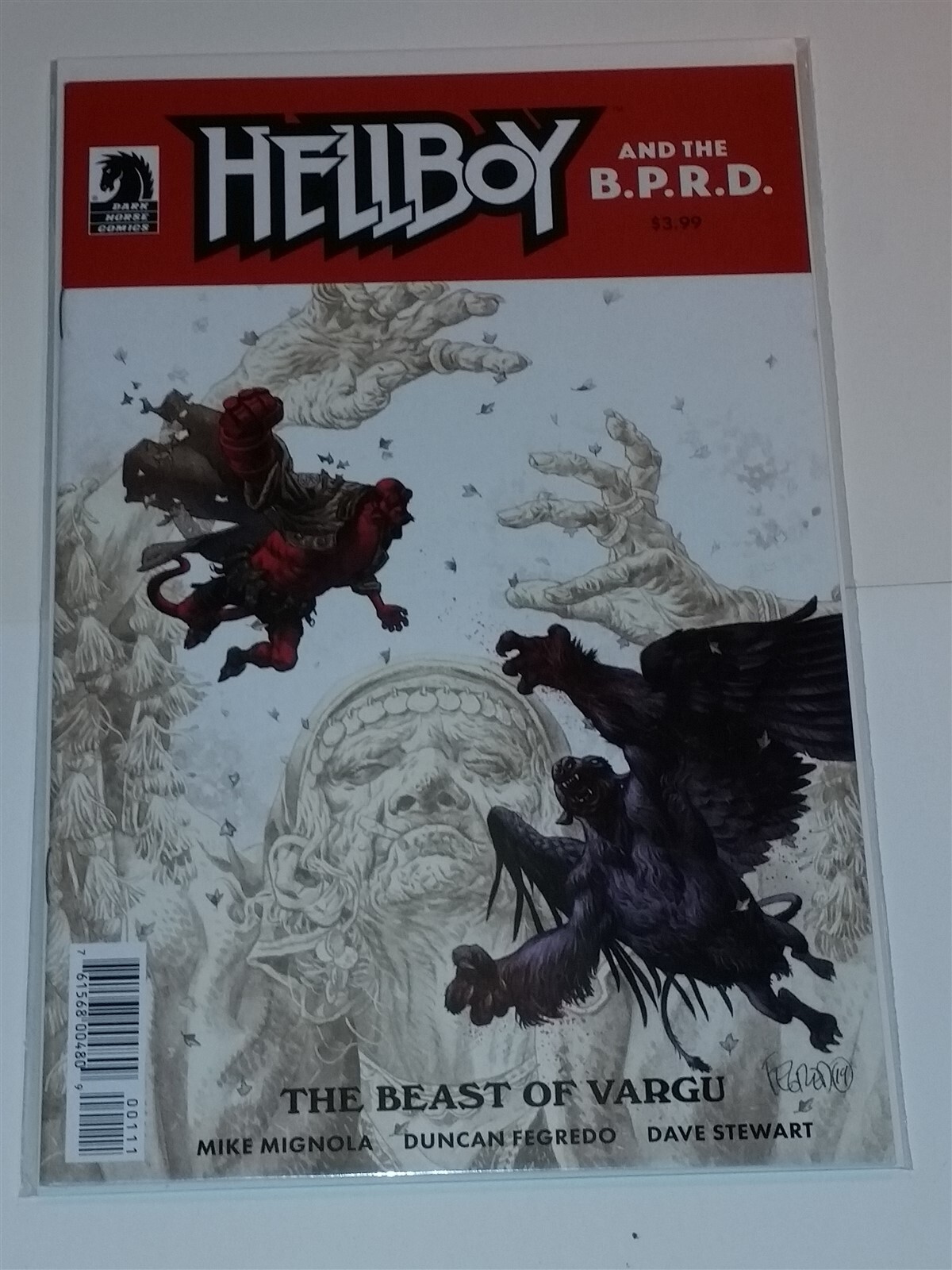 HELLBOY AND THE B.P.R.D. BEAST OF VARGU NM+ (9.6 OR BETTER) DARK HORSE ...