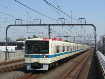 PHOTO JAPAN RAILWAYS - ODAKYU 8000 SERIES AT CHITOSE-FUNABASHI TOKYO ...