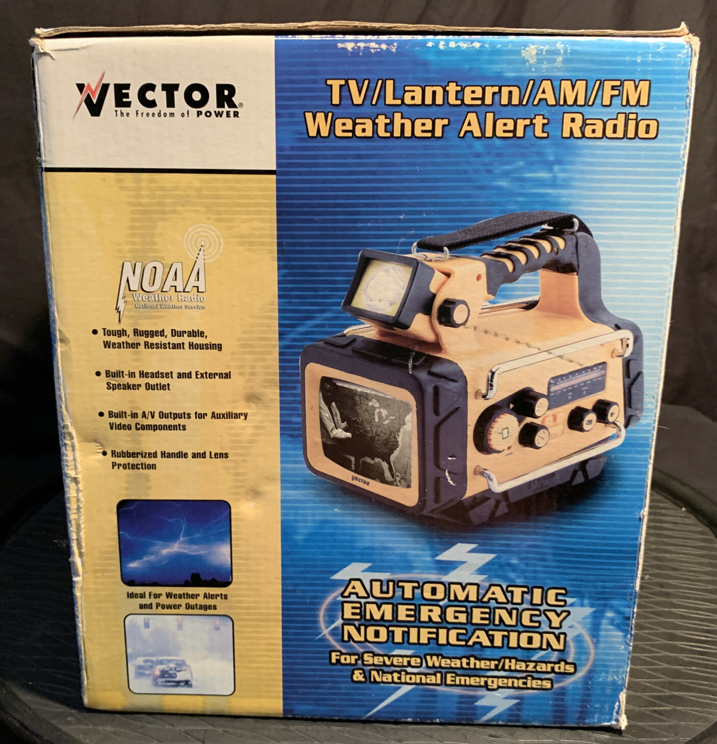Vector Toughbrite Storm Tracker VEC135 TV Lantern Am FM Radio Weather ...