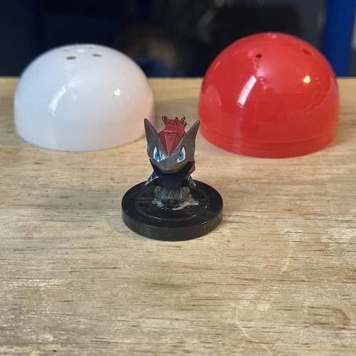 Pokémon Rumble U Zoroark NFC Figure (Capsule Included, Out-The-Box ...