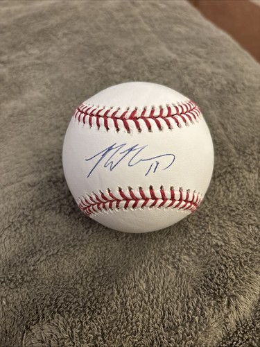 MAX MUNCY Los Angeles DODGERS SIGNED MLB BASEBALL Auto Hologram World ...