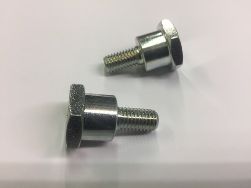 CASTELGARDEN TWINCUT TC102 RIDEON LAWNMOWER DECK CHUTE BOLTS 125510051/ ...