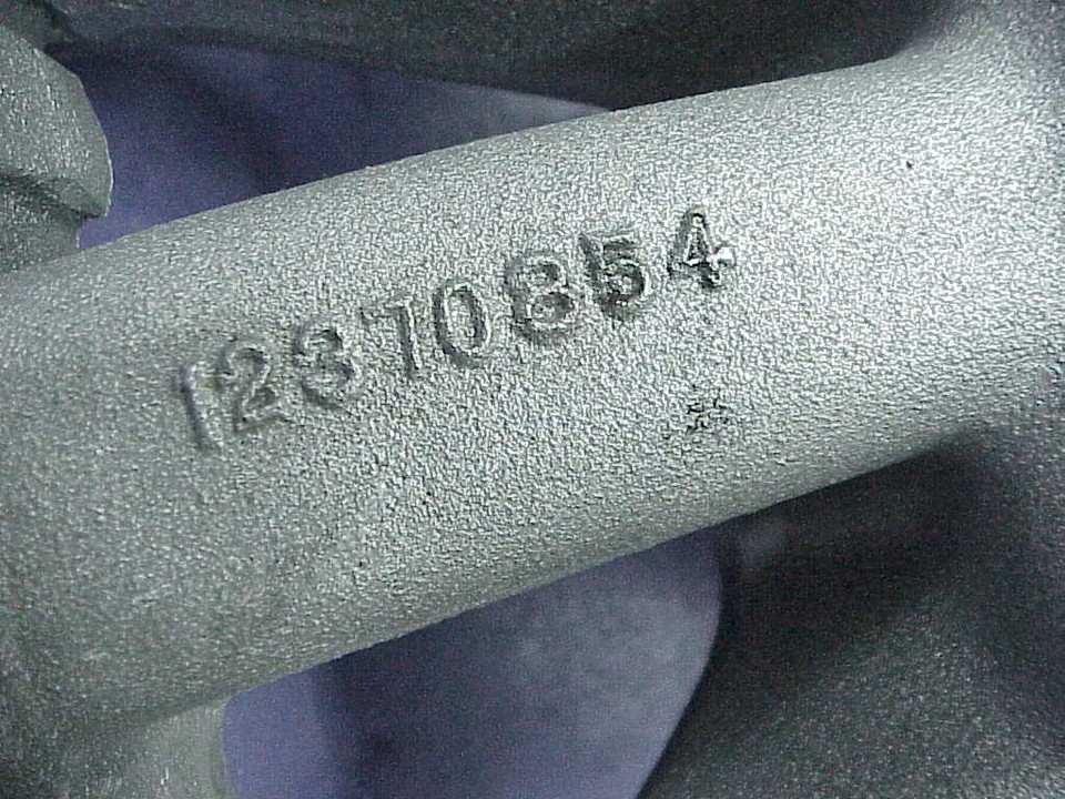 GM Raw Small Block Chevy SB2.2 Intake Manifold 12370854 | eBay