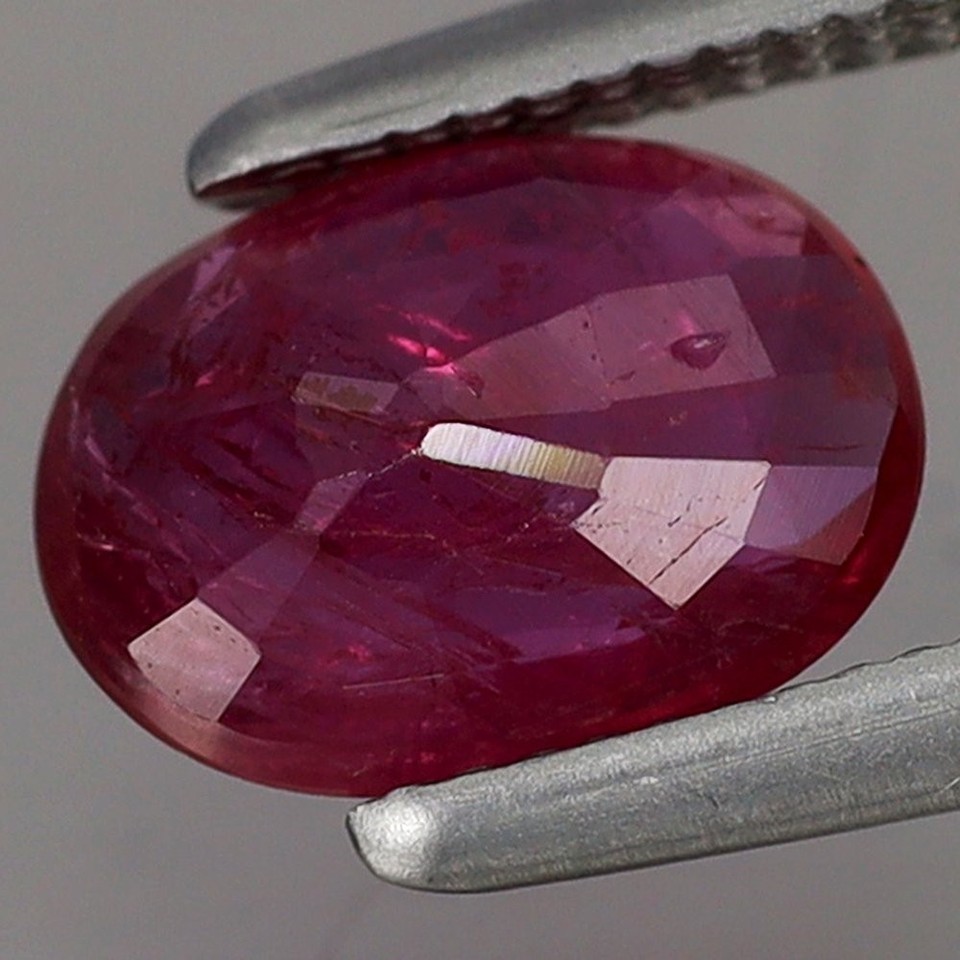 0.81ct t.w 6.8x5mm Oval Natural Red Madagascar Ruby, Normal Heated ...