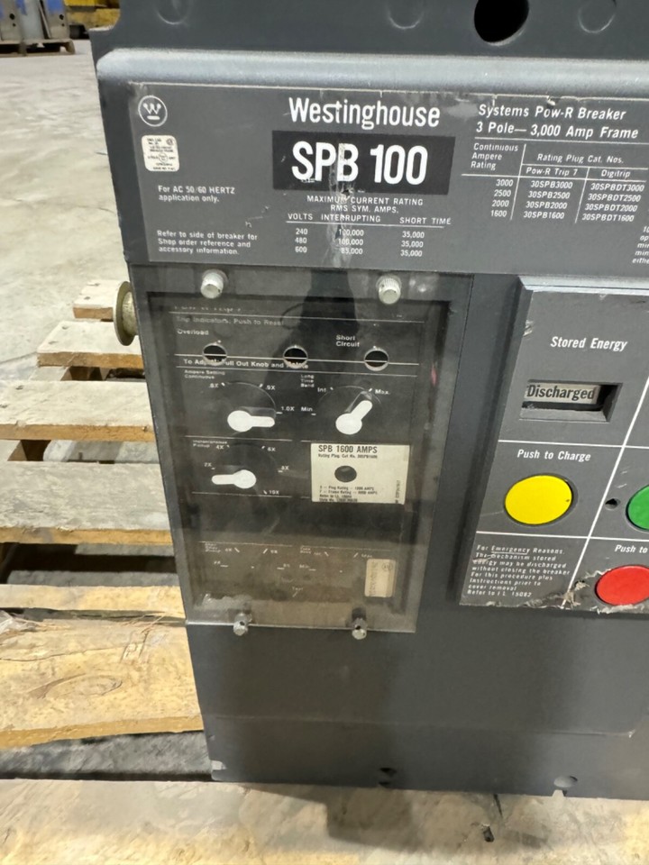 Westinghouse SPB-100 3 Pole 3000 Amp Rating Circuit Breaker 1600 Pow-R ...
