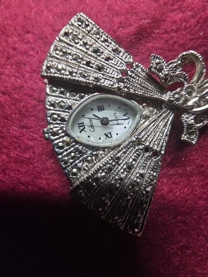 Vintage Pendant Ladies Watch collezier Dancing Lady with chain | eBay
