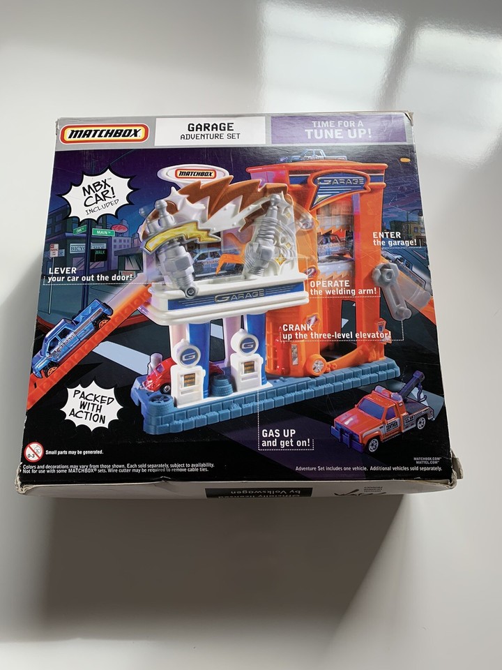 Mattel - Matchbox Garage Adventure Set - NEW | eBay