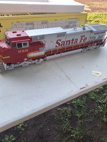 Aristocraft G Scale Santa Fe Dash 9 | eBay