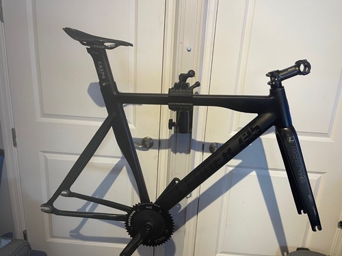 Brand New Build Leader 725 - 56cm Track Bike Frame and Components | eBay