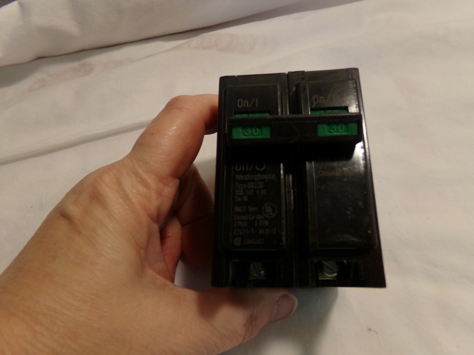 Westinghouse 2 Pole 30A 120/240V Circuit Breaker. BR230. J-77. E7819-S ...
