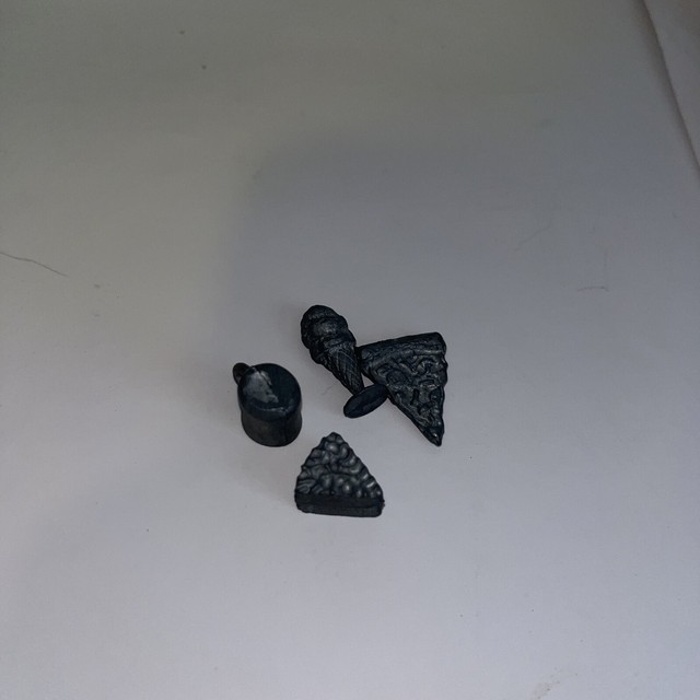 Garfield-opoly Board Game 2012 Late for The Sky Monopoly Garfield ...