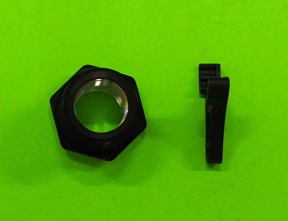 RCBS RC II Press-(09366)-w/Lee 1-1/4 Breech Lock Kit & (3) Spline Drive ...