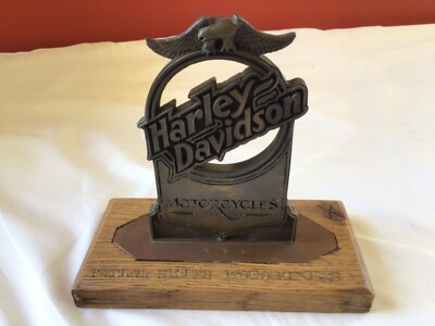 Vintage HARLEY DAVIDSON MOTORCYCLES Desktop Statue HD Award SAN ...