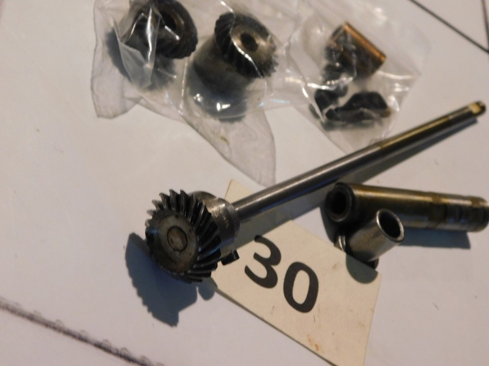 Q5 Singer 404 Slant Needle Sewing Machine Original Parts | eBay