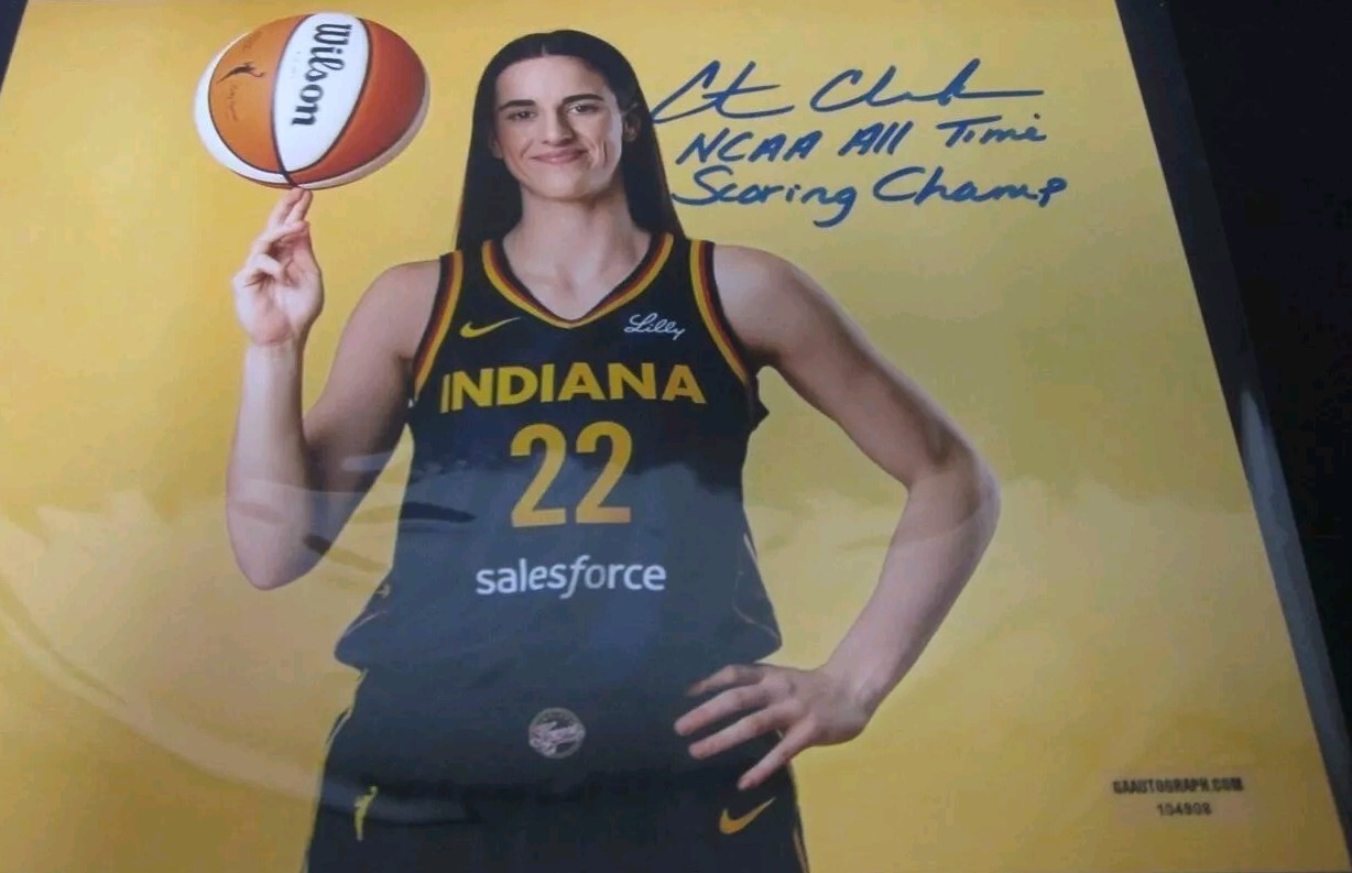 Caitlin Clark Autographed Photo with Inscriptions NCAA WNBA Iowa ...