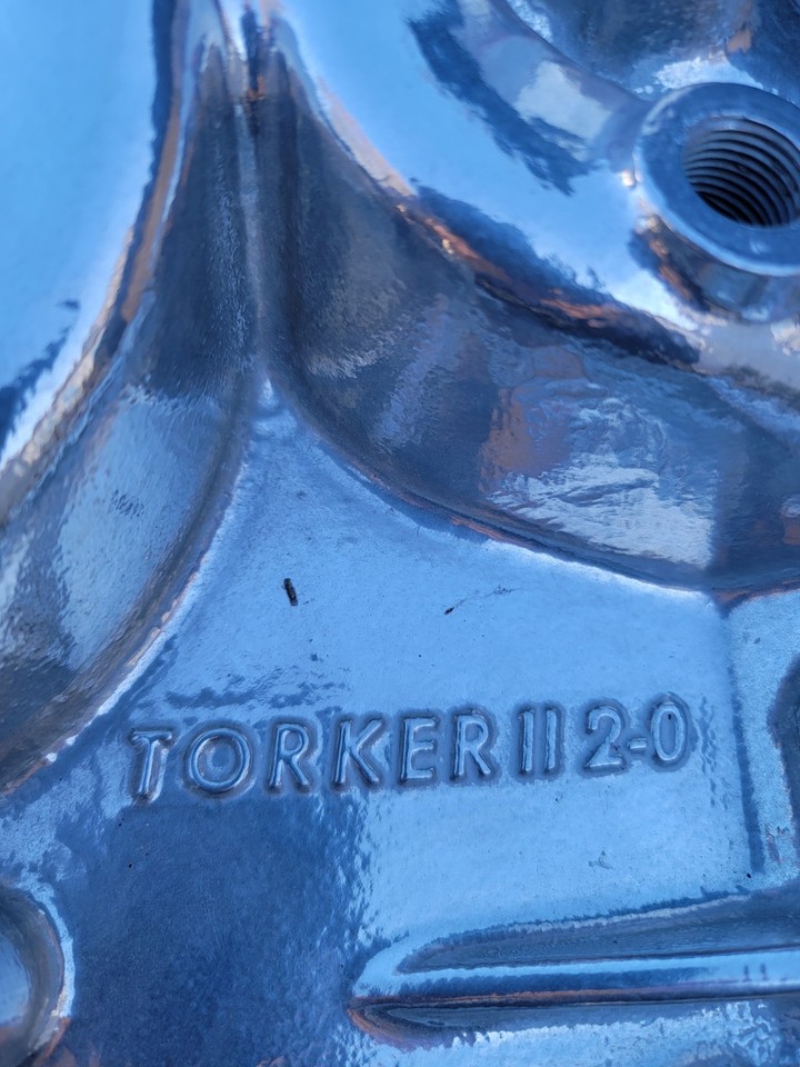 Edelbrock 5061 Torker II 2-O Intake Manifold For Big Block Chevy Powder ...