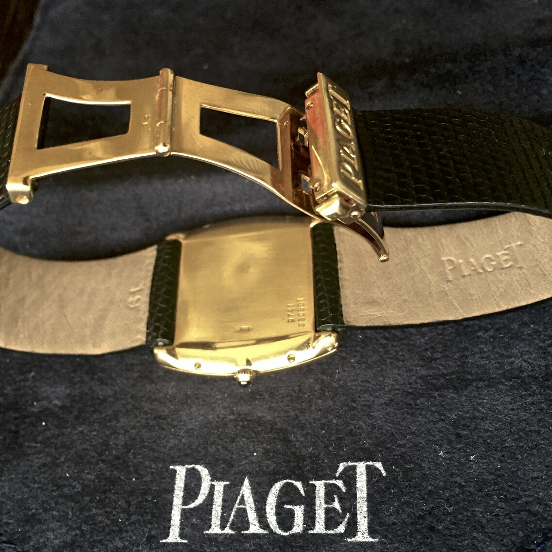 Authentic Vintage Piaget Men's Classic Ultra-Thin Watch 18K Gold Model ...