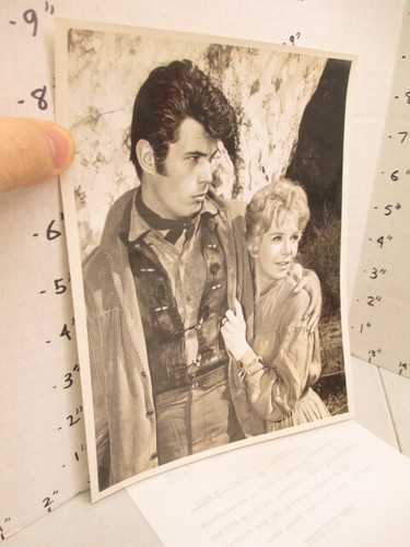 GUNSLINGER CBS TV western show promo photo 1961 Tony Young Jan Shepard ...