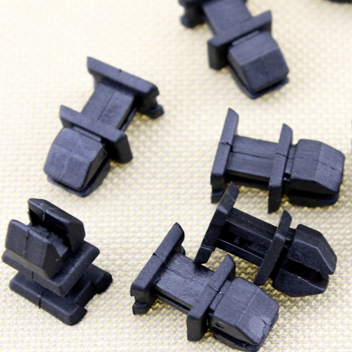 20 Body Panel Clip Push Rivet For Mercedes Benz W124 R129 W140 W202 ...