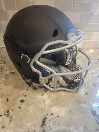 Matte Black Vicis Zero1 Youth Football Helmet Small/Medium | eBay