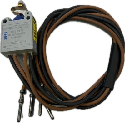 Stahl Typ: 8068/2 Limit Switch 5A/250V | eBay.de