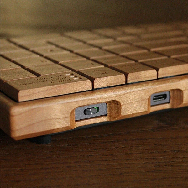 Wooden keyboard made of natural wood "Full Ki-Board Wireless" Made in ...