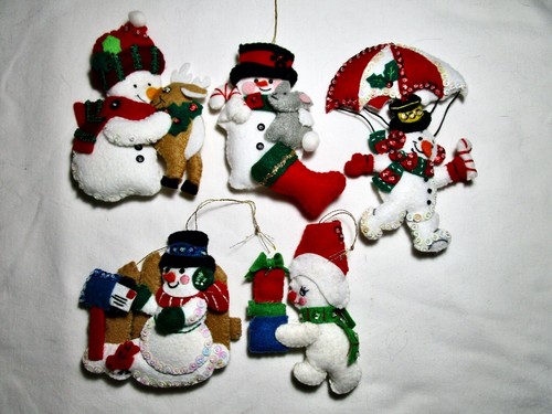 VTG CHRISTMAS ORNAMENTS SNOWMEN FELT SEQUIN JEWELED BUCILLA 84264 SET ...