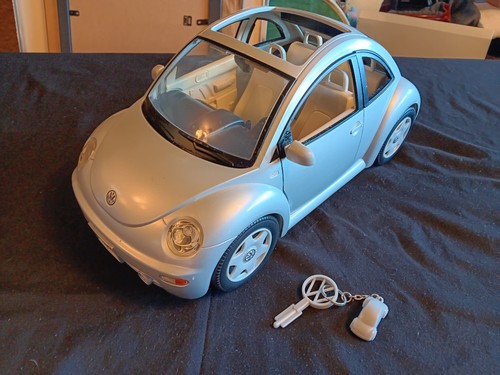 Barbie 2000 Volkswagen Bug Silver With Key and Key Chain All Mirrors ...