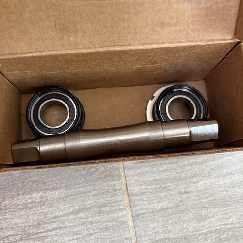 White Industries 73mm Shell 121mm Width JIS Bottom Bracket | eBay