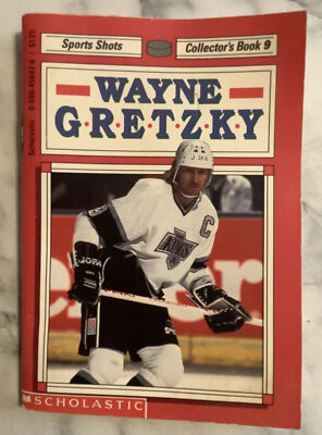 Scholastic Sports Shots Book Wayne Gretzky LA Kings Collectors book 9 ...