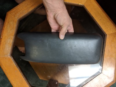 94 95 96 97 Chevy S10 Blazer GMC Jimmy Arm Rest Armrest Center Console ...