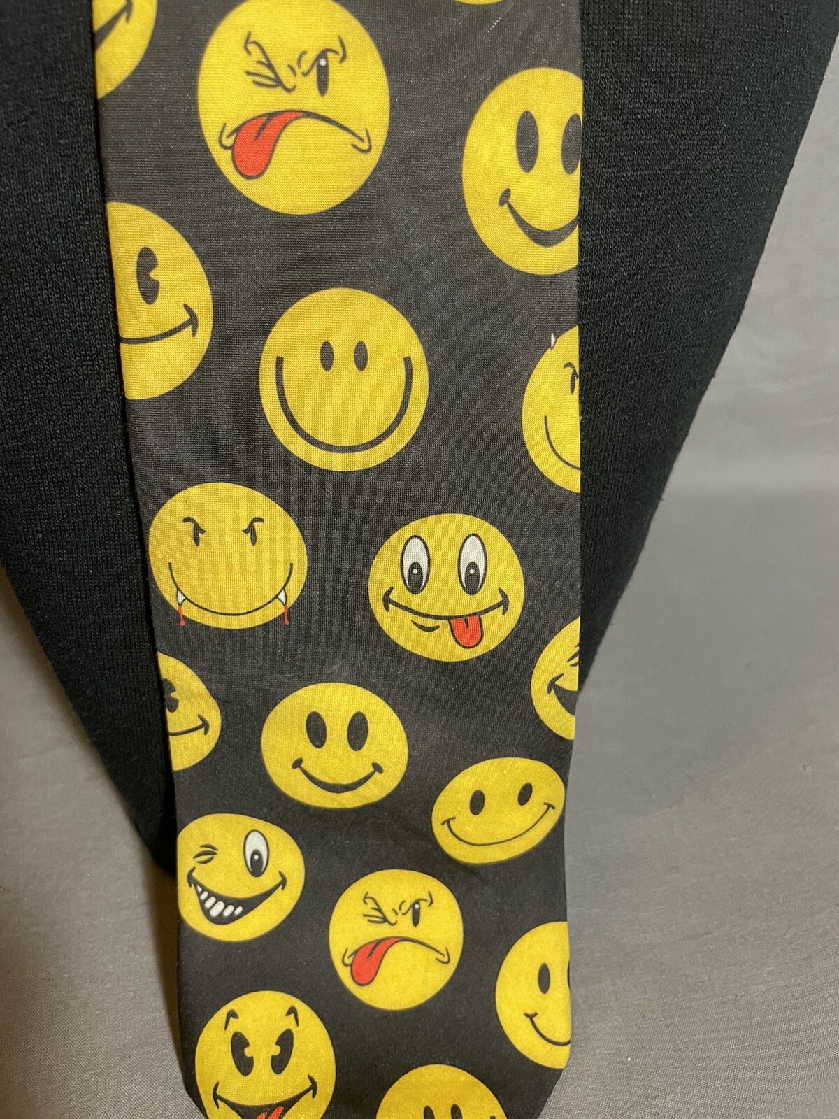 Vintage Ralph Marlin Smiley Face Emoji Novelty Neckti… - Gem