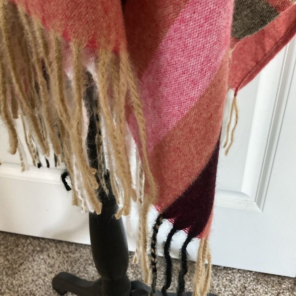 Woolrich Womens Justine Wool Shawl Wrap Tartan Plaid Size OS Classic ...