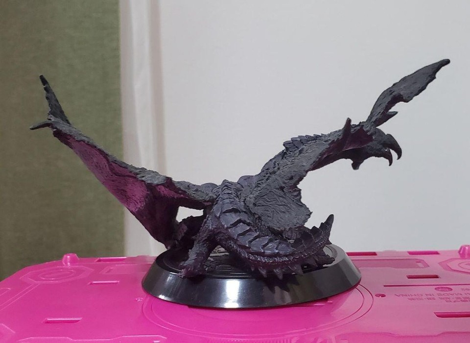 Monster Hunter Gore Magala Figure Capcom Standard Model PVC Gaming ...