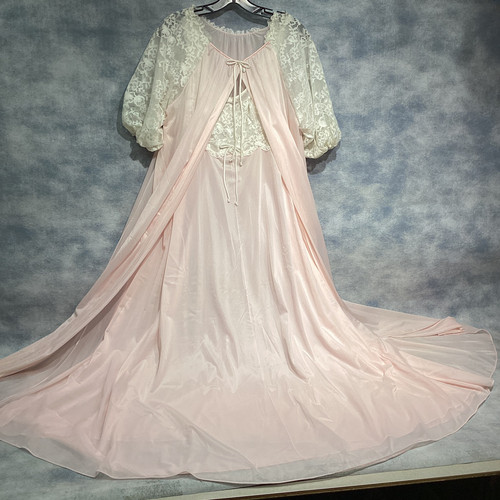 VTG Vanity Fair Sheer Chiffon Peignoir Set Negligee Pink Sz 36 Long ...
